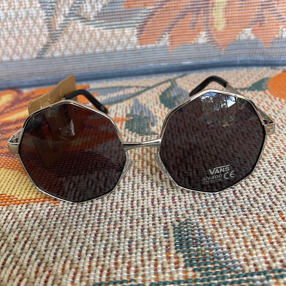 Vans | Accessories | Vans Summer Holiday Uv Protect Shades ...